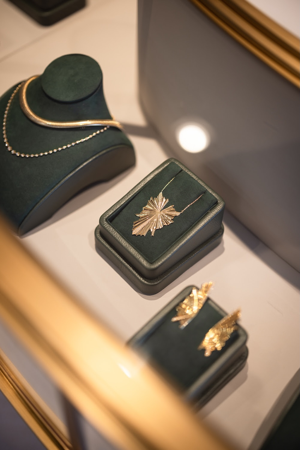 Más que un adorno: El arte de llevar joyas en Acción de Gracias, según ...